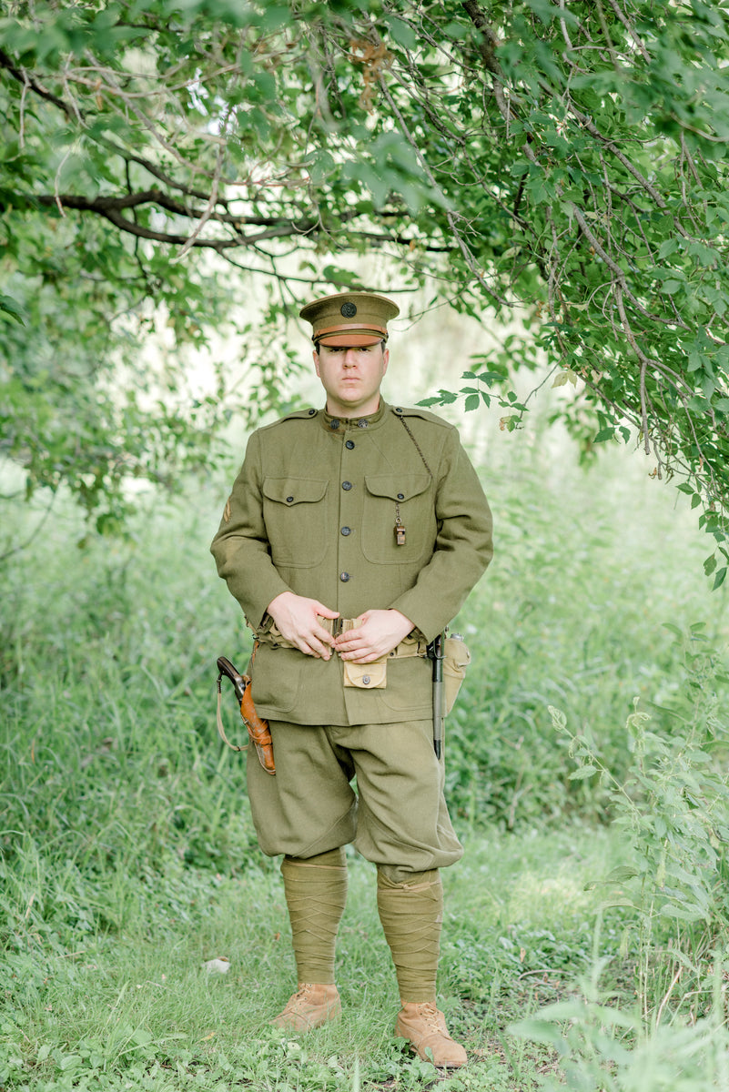 Uniforms – Mike's Militaria