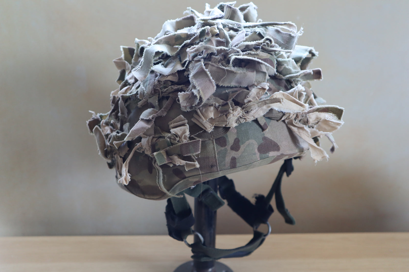 British Mk7 Kevlar Combat Helmet- Size Medium with Cover – Mike's Militaria