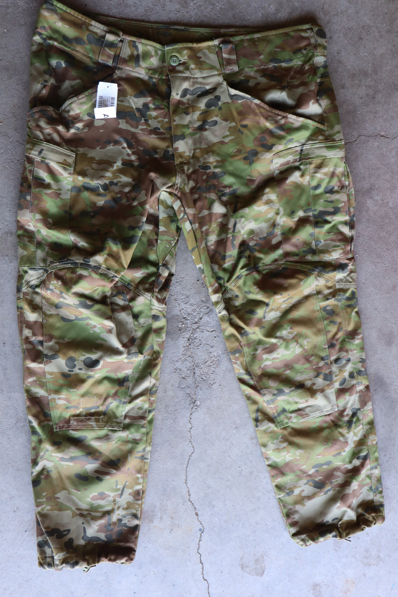 Australian AMCU Combat Pants- Unissued with Tag – Mike's Militaria