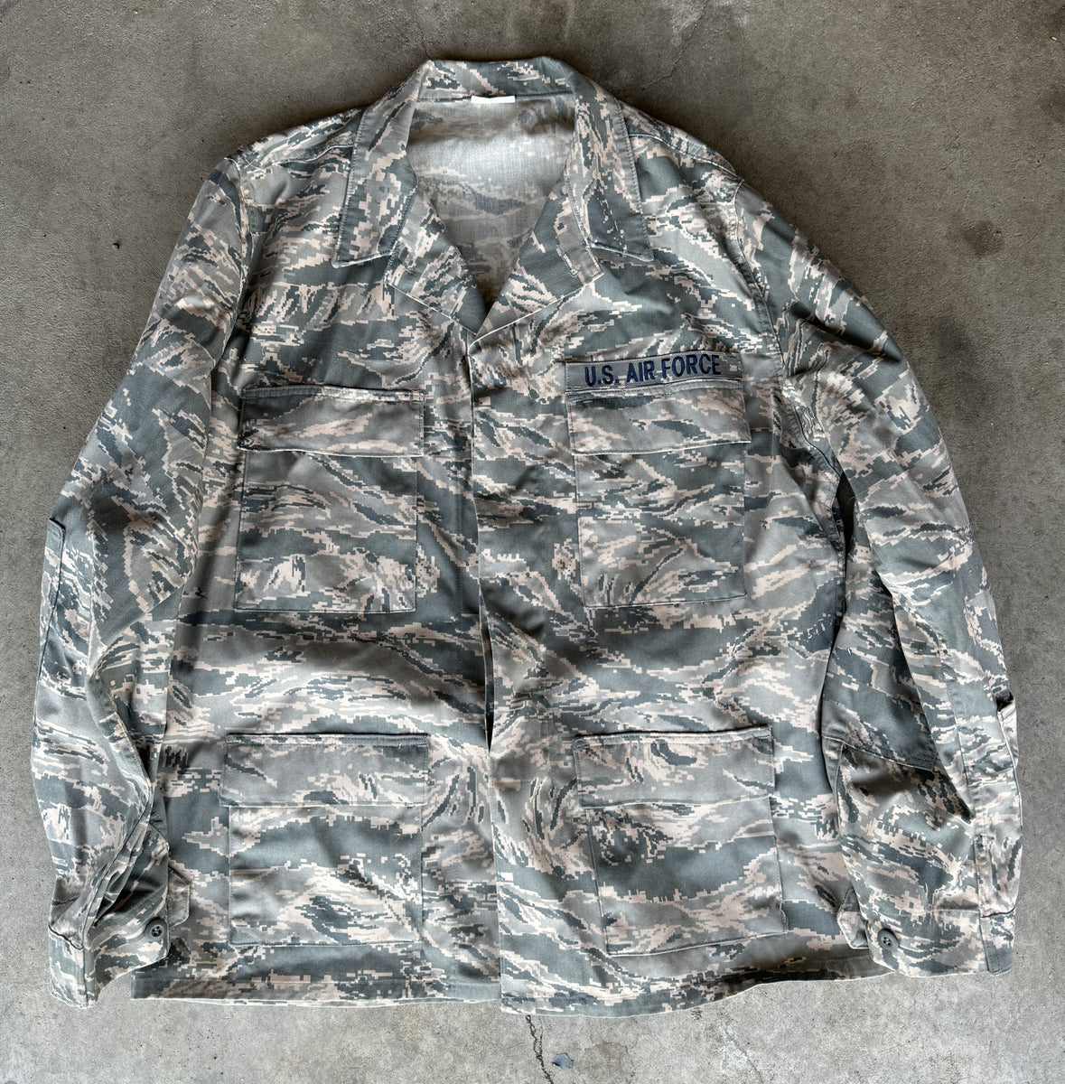 U.S Air Force ABU Top. Size 50L with USAF Nape Tape. Excellent Conditi ...
