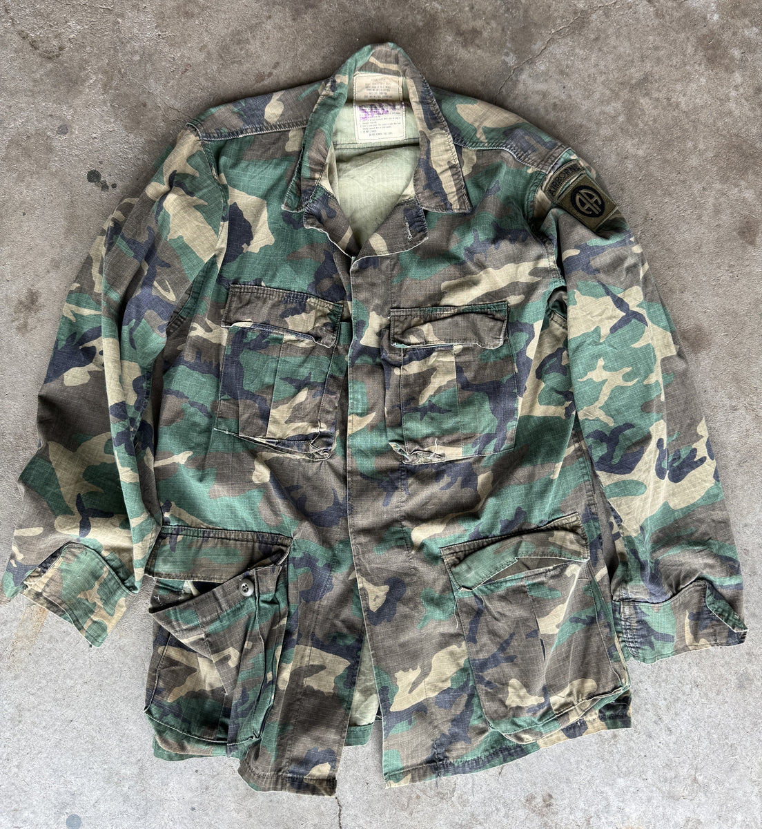 USGI RARE "RDF" Camo Blouse with 82nd Airborne Insignia. Medium-Regula ...